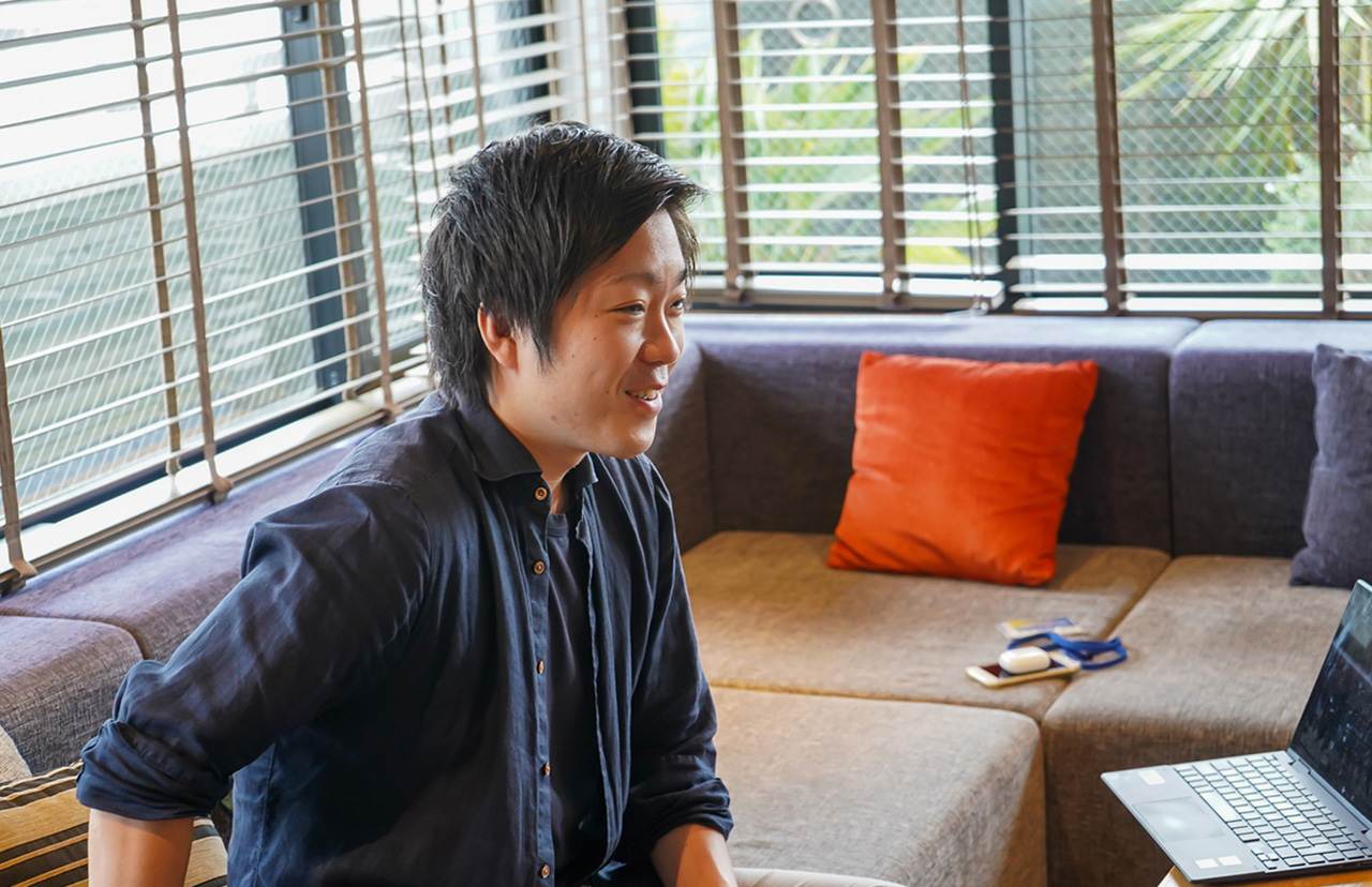 【SYNCADインタビュー】株式会社iDOOR 代表取締役CEO 岡田湧真 LINE x 動画で変わる士業DX 情報配信プラットフォーム L-MagaZineとは | syncAD（シンクアド ...